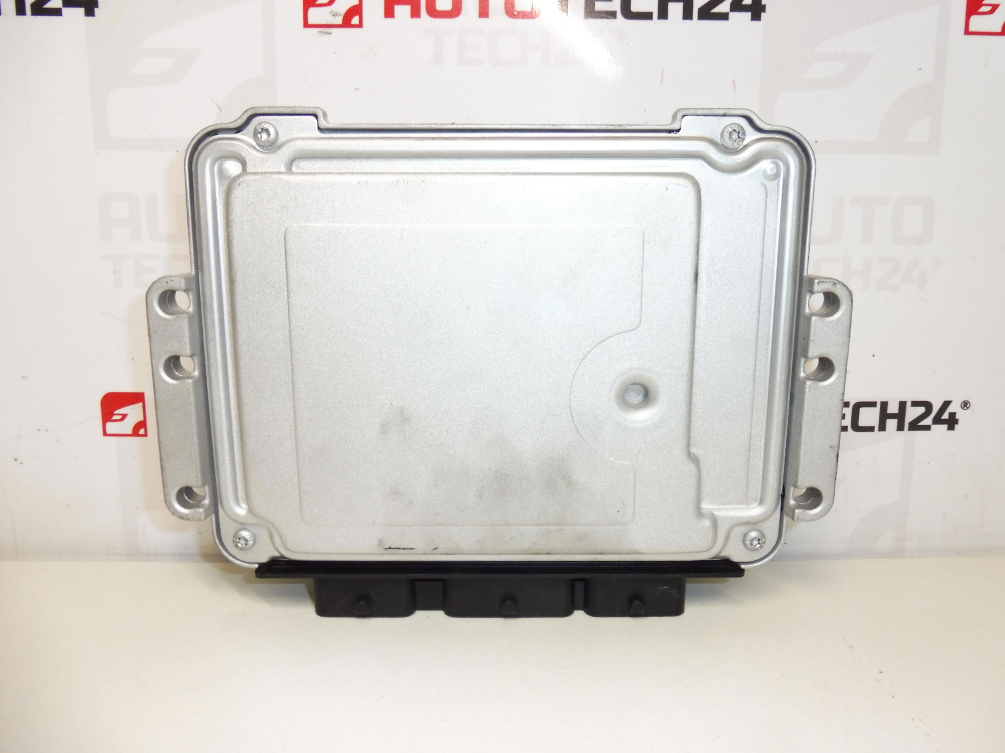 ECU Bosch EDC16C34 Citroën Peugeot 0281014729 9665674480 | AUTOTECH24.cz